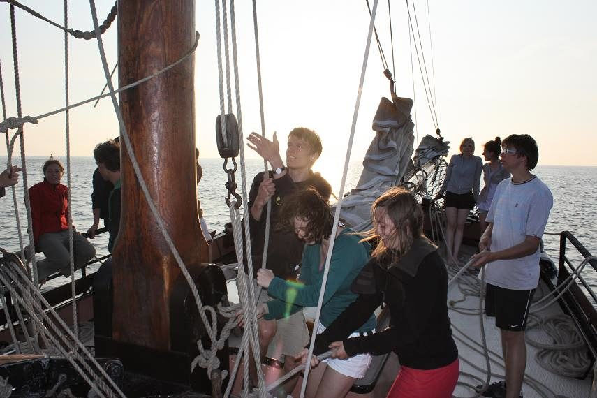 Segelschiff mieten - redesign - Kopie - Blue Planet Sail